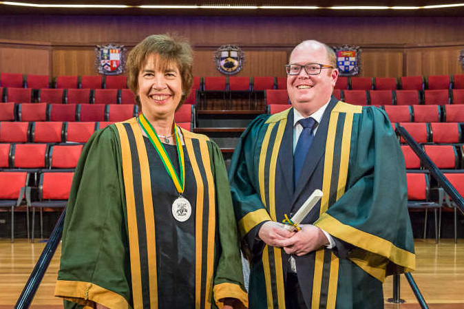 Dr Dianne Sharp honoured - nzoptics