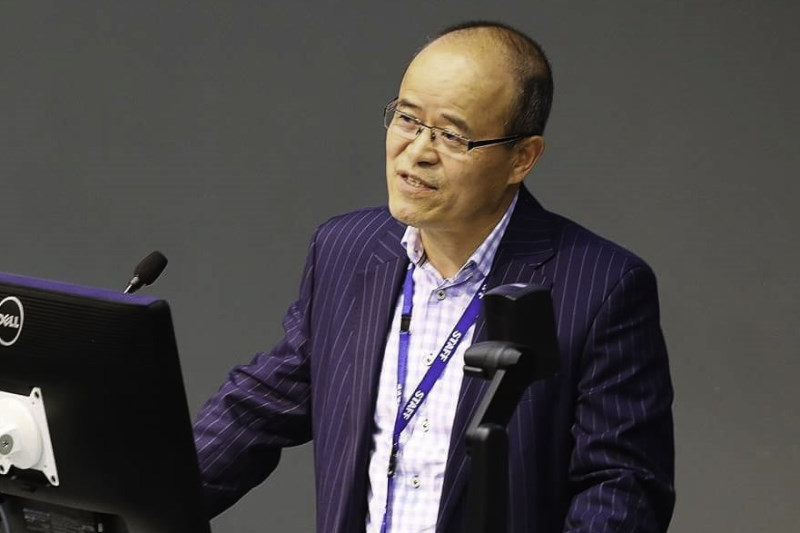 Australia beckons Dr Dai - nzoptics