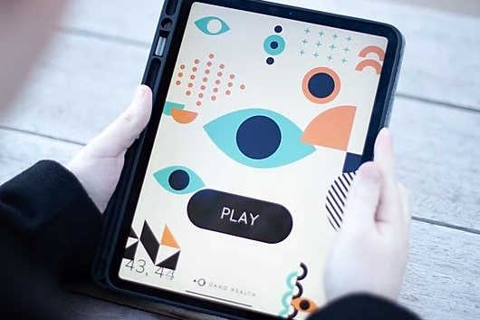 App for remote vision monitoring